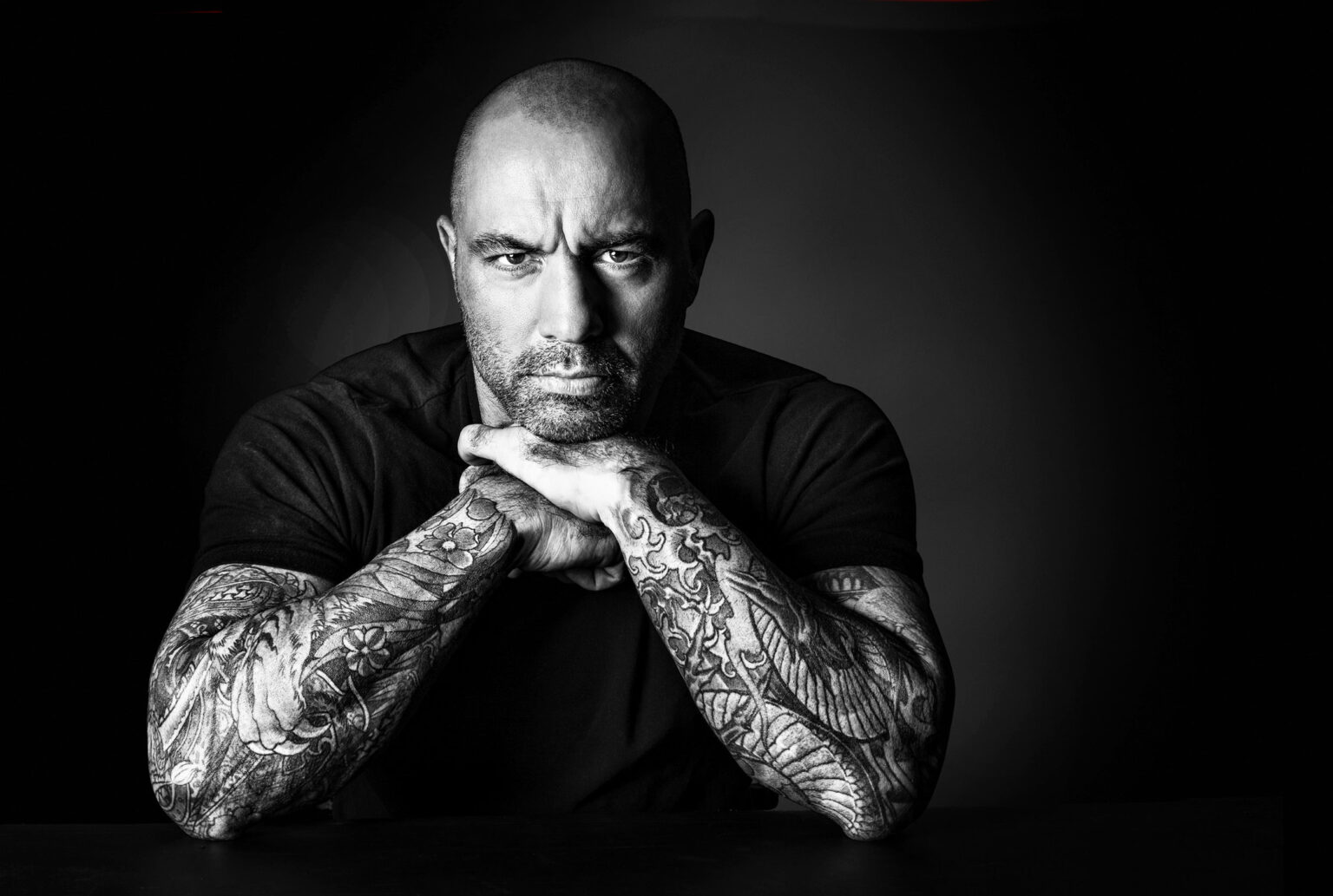 Line Drawing of Joe Rogan: A Creative Robotic Artwork!